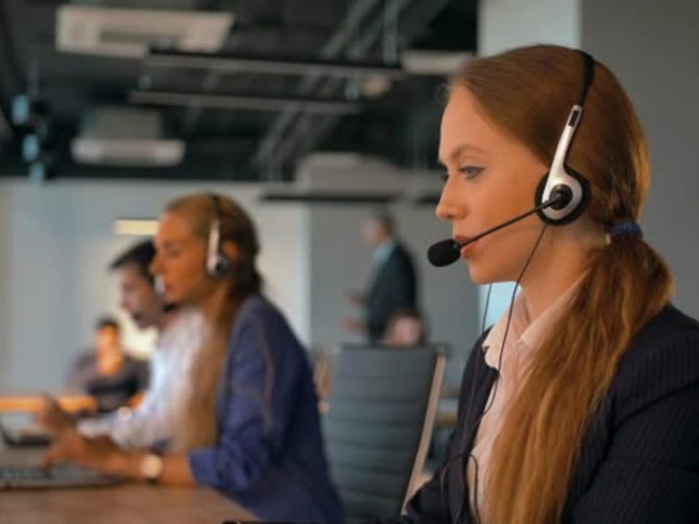 Dinámica de un Call Center ¿Que servicios Ofrece? ¿Como Funciona? - LinkSolution